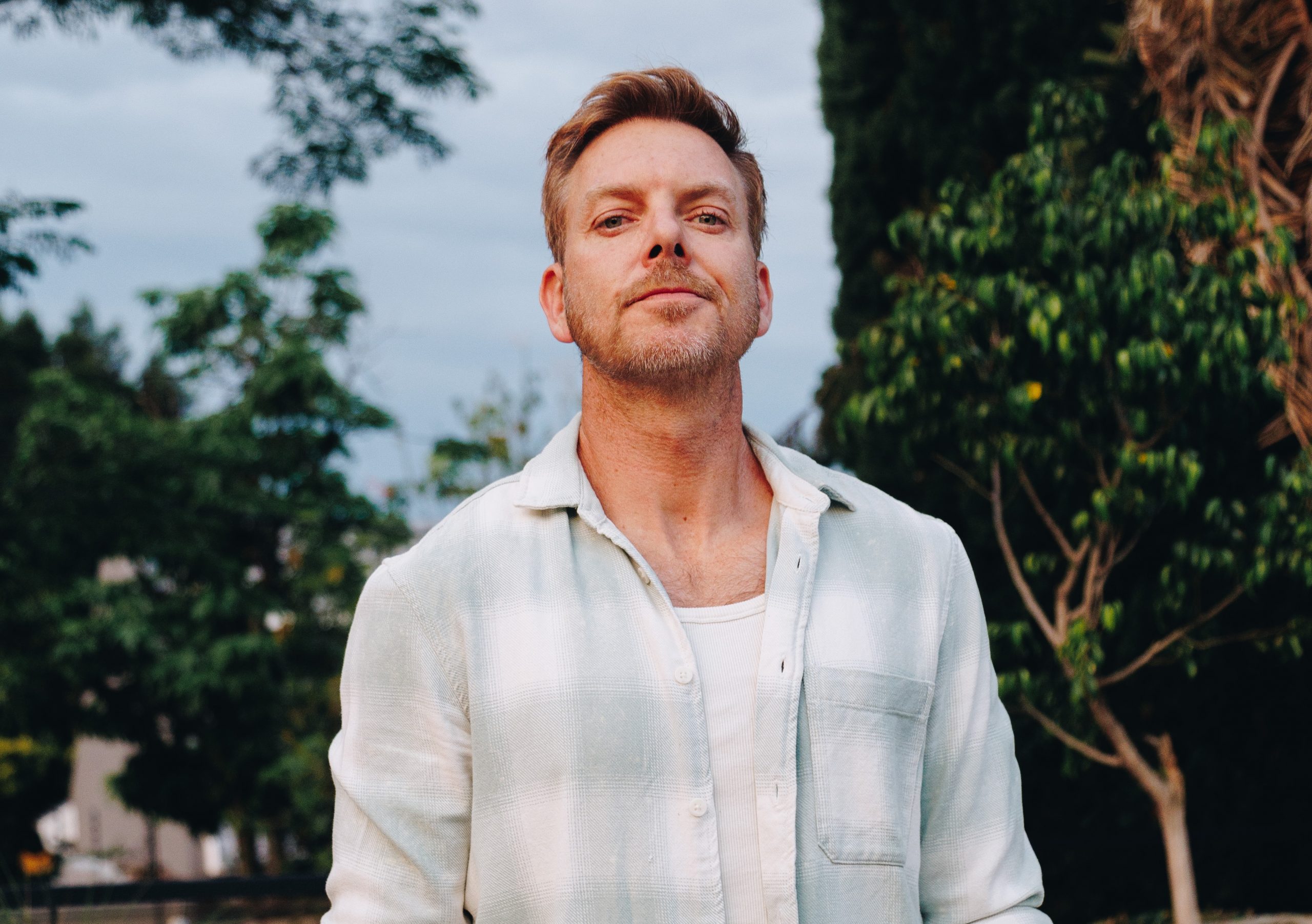 Ross Learmonth Returns With New Anthem 'Ready To Dance' - The House Of Pop